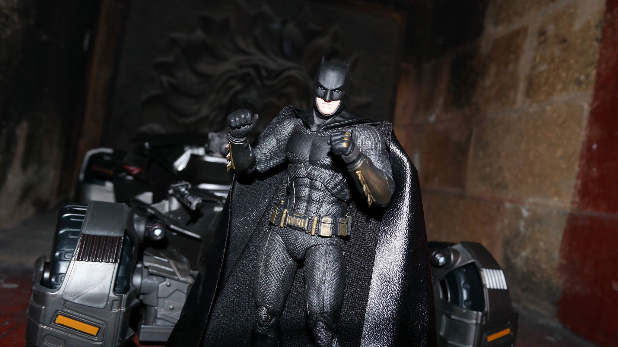Review | Batman MAFEX (Zack Snyder's Justice League) - Future of the Force