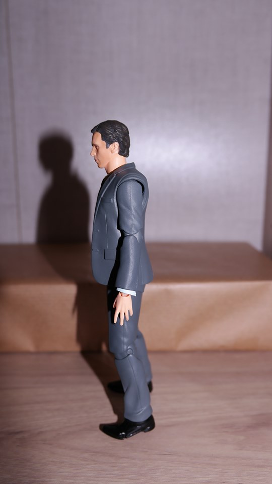 Mafex Review | Bruce Wayne (The Dark Knight Trilogy) Medicom Toy ...