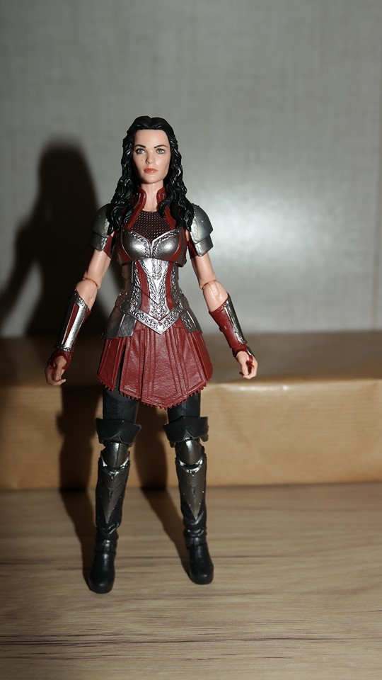 Marvel Legends Review | Thor & Lady Sif (Thor: The Dark World) - Future ...