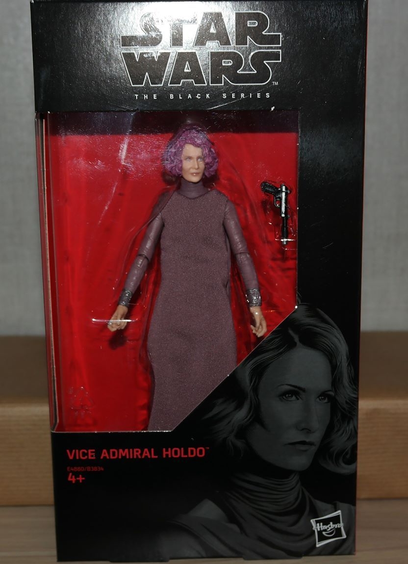 Black Series Review | Vice Admiral Holdo (Star Wars: The Last Jedi ...